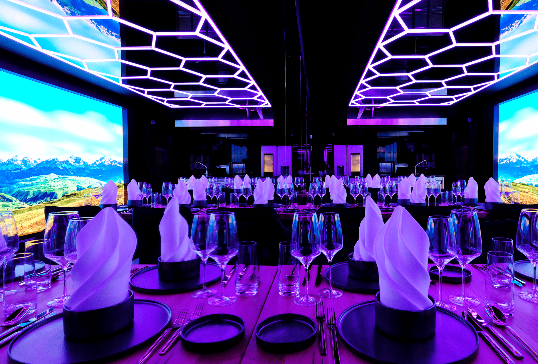 SIGN KITCHEN CLUB | Unique Events & Cooking Experiences